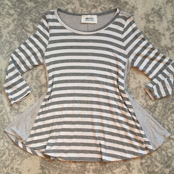 Alice Blue | Tops | Alice Blue Stitch Fix Striped Side Panel Knit Top ...